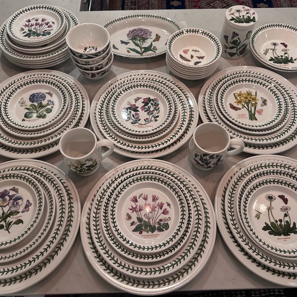 Portmeirion | Dining | Portmeirion Botanic Garden Dinnerware Set Green ...